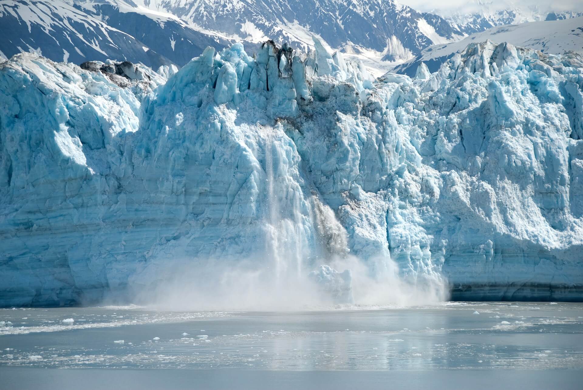 El tsunami en Alaska de 481 metros que rozó una tragedia histórica y ...