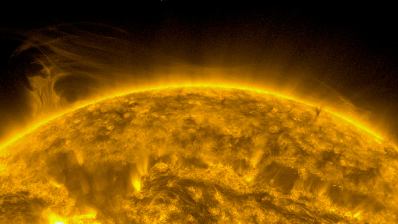 El misterio tras el vórtice polar solar que ha sorprendido a los ...