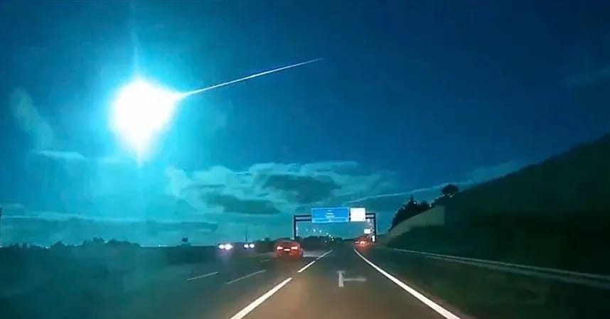 Un súper bólido ilumina el cielo de España: ¿Qué ha sido? | Eltiempo.es