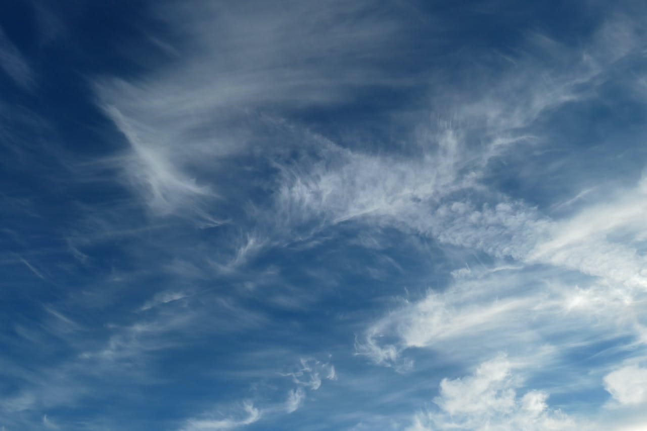 ¿Qué son y cómo se forman las nubes? | Eltiempo.es