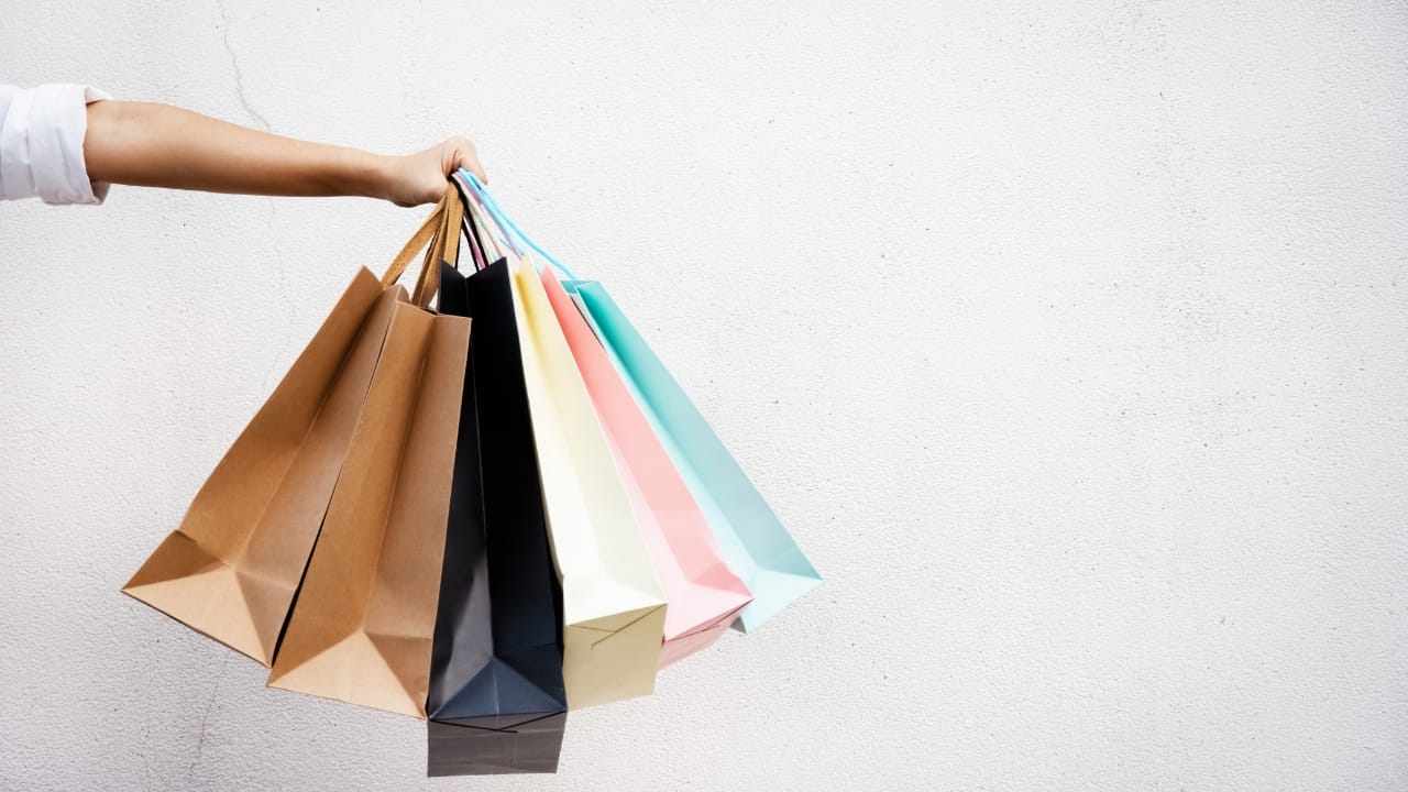El reto de los 365 días sin comprar nada nuevo: claves y consejos para ...
