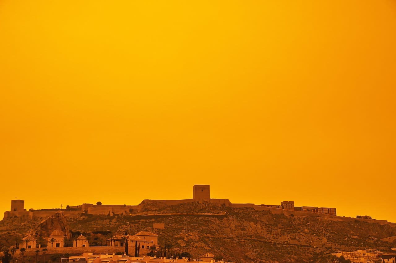 Llega una nueva entrada de calima a España: estas zonas serán las más ...