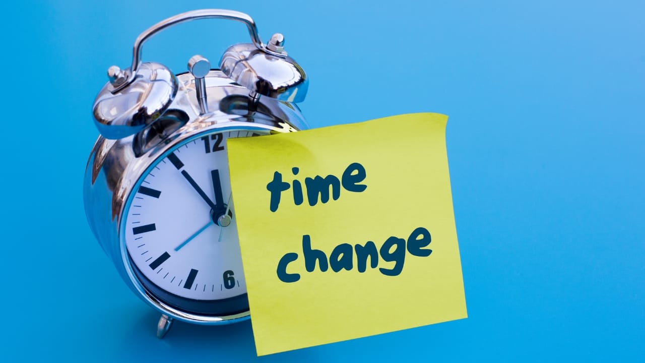 Cambio de hora en marzo 2025: la llegada del horario de verano divide a ...